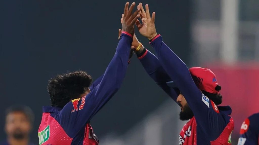 IPL 2025 RR vs CSK : Parag's Stunning Catch to Dismiss Dube